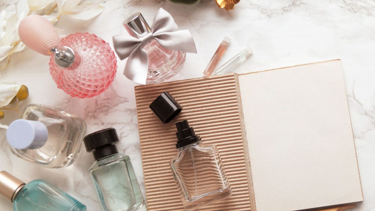 Make Your Own Perfume Workshop in Venice with Expert | FF Tour